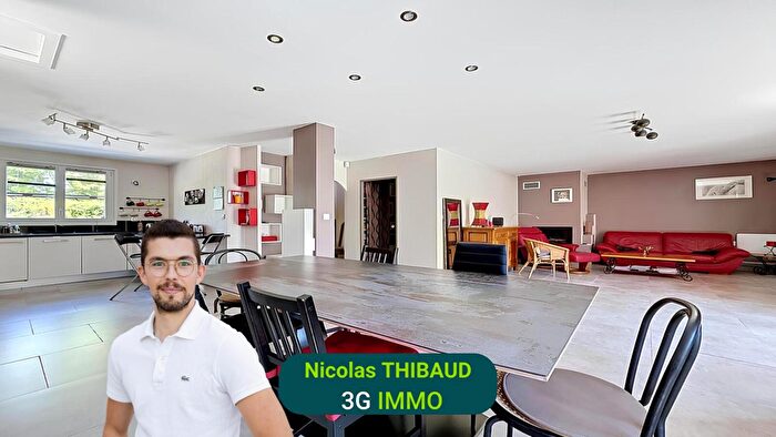 Maison à vendre - Feyzin - 5 pièces - 4 chambres