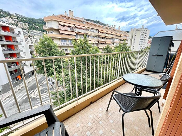 Nice, Saint-Roch - Appartement 3 pièces à louer