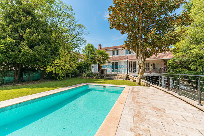 Maison à vendre - Villiers-sur-Orge - 8 pièces - 6 chambres