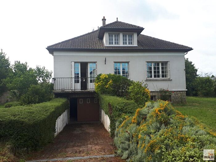 Les Ormes - Maison 3 pièces à vendre