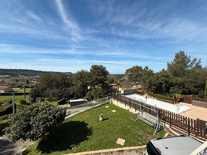 Maison 7 pièces à Simiane-Collongue, à vendre