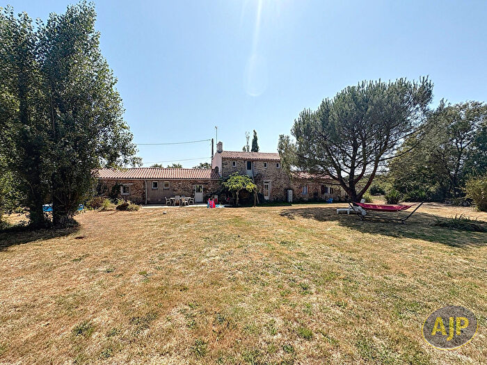 Maison à vendre - Apremont - 7 pièces - 4 chambres