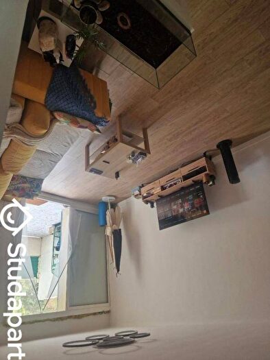 Appartement à louer - Centre Ville, Aubagne - 1 pièce - 1 chambre