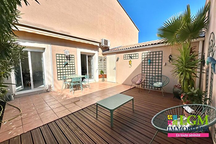Appartement à vendre - Nîmes, Gare - 3 pièces - 2 chambres