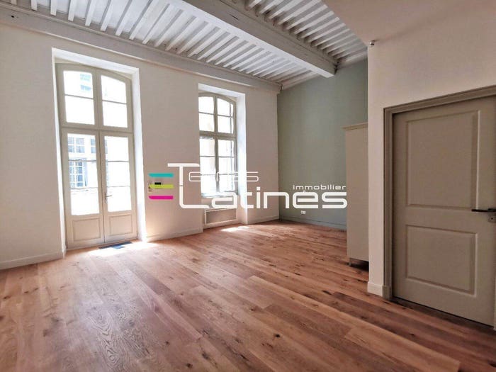 Appartement 1 pièce à louer - Arènes, Nîmes