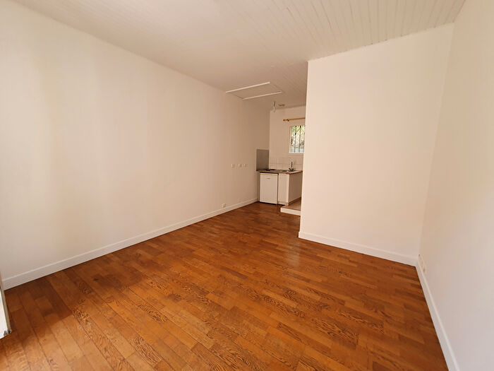 Nice, Madeleine - Appartement 1 pièce à louer
