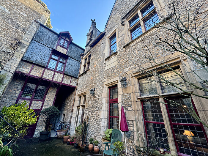 Maison à vendre - Poitiers, Centre-ville - 10 pièces - 5 chambres