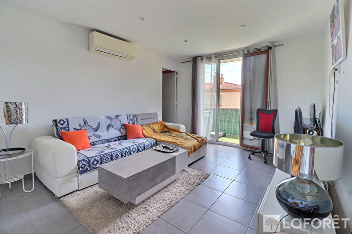 Appartement à vendre - Fréjus, Centre-ville - 3 pièces - 2 chambres