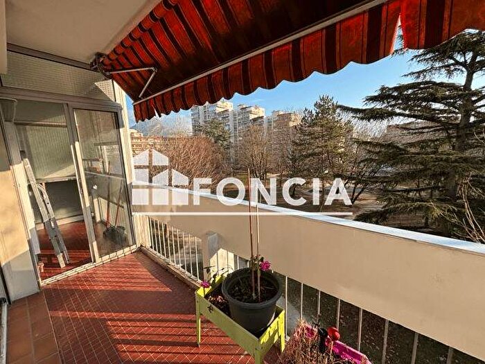 Appartement à louer - Abry, Grenoble - 4 pièces - 3 chambres