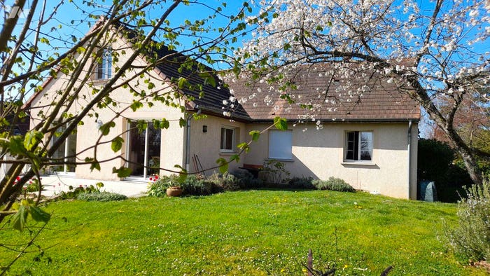 Maison 6 pièces à louer - Saint-Martin-sous-Montaigu