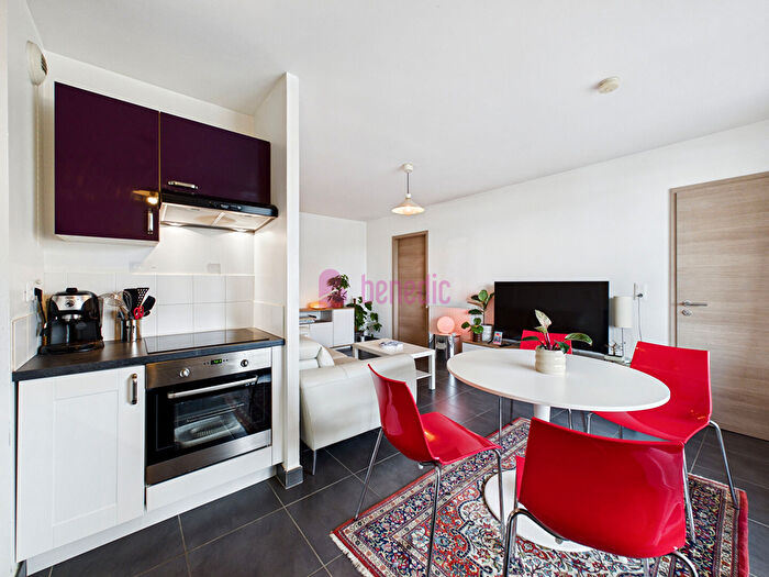 Appartement à vendre - Thionville, La Militaire - 2 pièces - 1 chambre