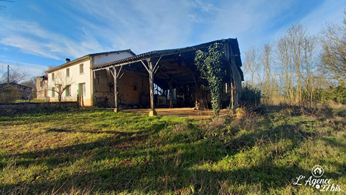 Maison à vendre - Saint-Médard - 6 pièces - 4 chambres