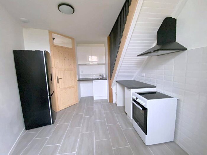 Habas : Maison 2 pièces à louer