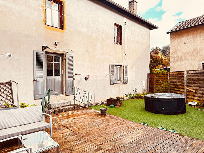 Appartement à vendre - Saint-Haon-le-Châtel - 4 pièces - 3 chambres