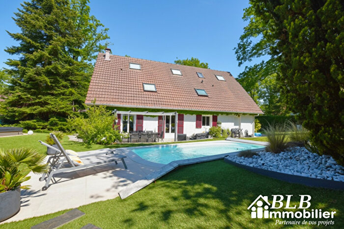 Maison 9 pièces à vendre - Les Essarts-le-Roi