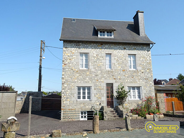 Maison à vendre - Sourdeval - 4 pièces - 3 chambres