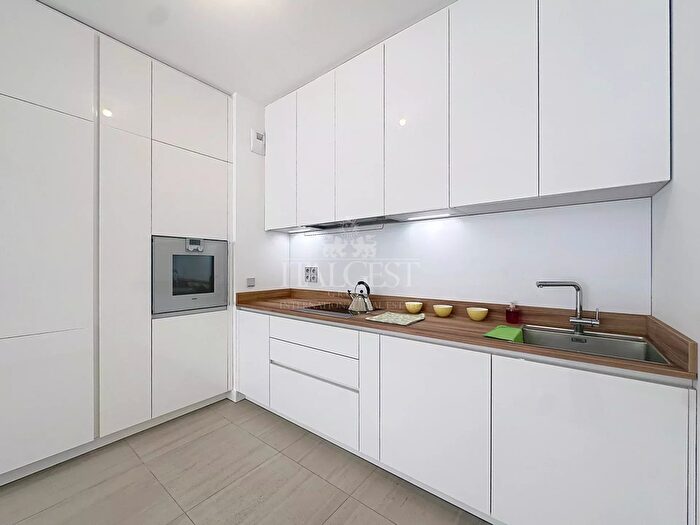 Appartement 2 pièces à Beausoleil, Centre-ville, Carnier, à vendre