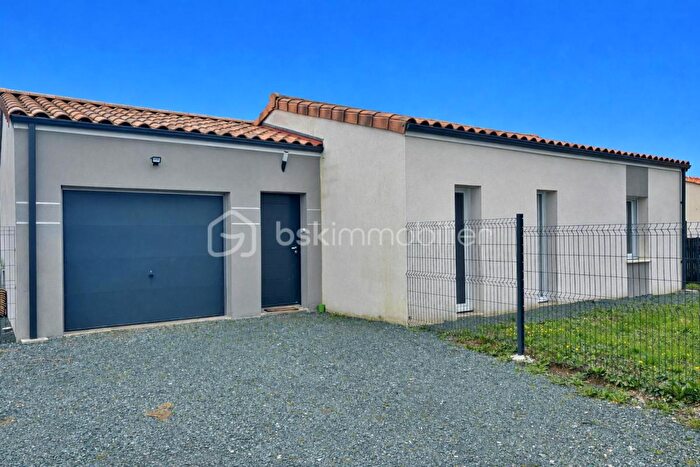 Maison à vendre - Velluire - 3 pièces - 2 chambres