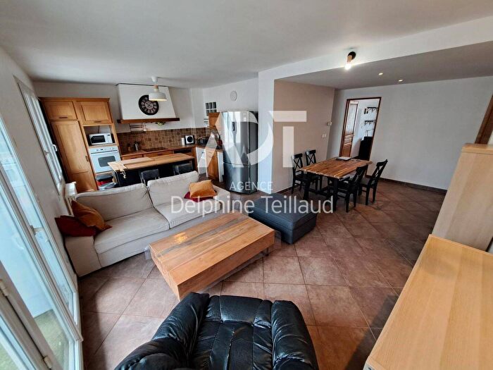 Appartement 4 pièces à louer à Allies-Clos dOr, Grenoble