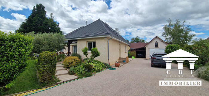 Sassenay - Maison 8 pièces à vendre