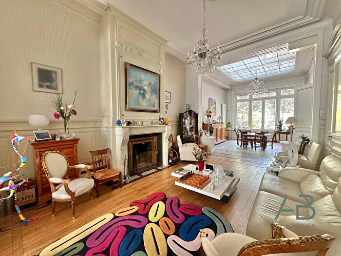 Maison à vendre - Lille, Vauban, Esquermes - 10 pièces - 6 chambres