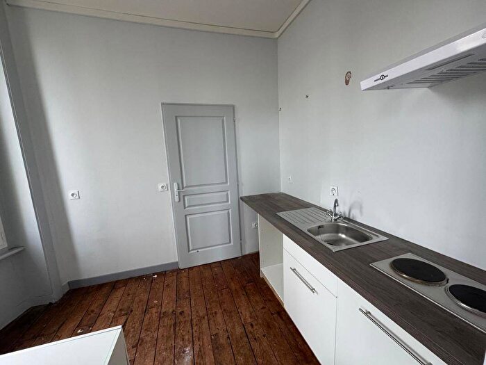 Appartement 1 pièce à louer à Ouest, Saint-Junien