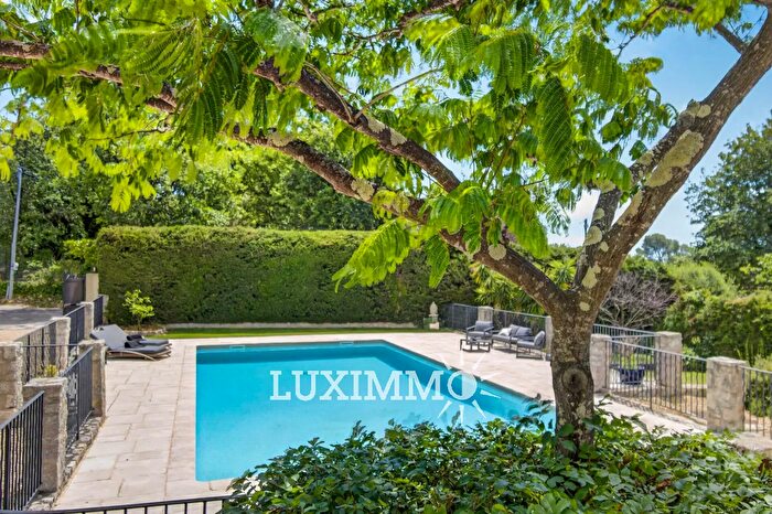 Maison 7 pièces à vendre - Le Rouret