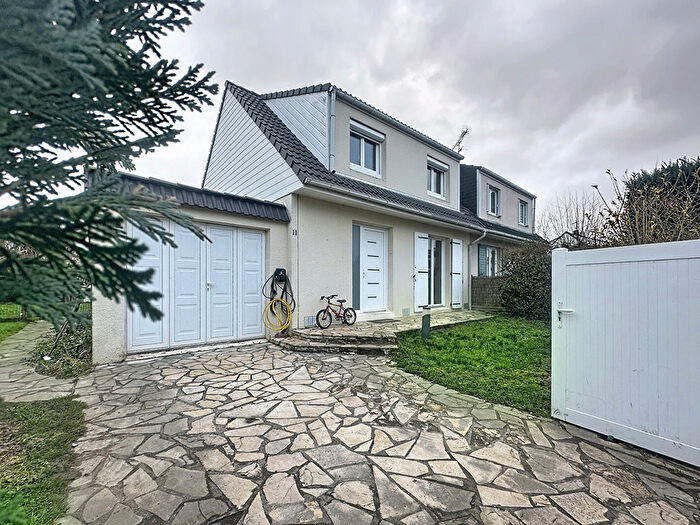 Maison à vendre - Le Perray-en-Yvelines - 5 pièces - 3 chambres