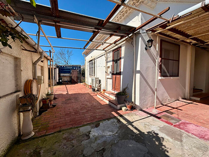 Fourques - Maison 5 pièces à vendre