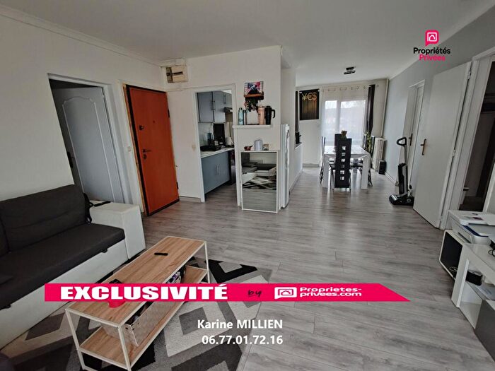 Appartement à vendre - Dreux, Centre-ville - 4 pièces - 3 chambres