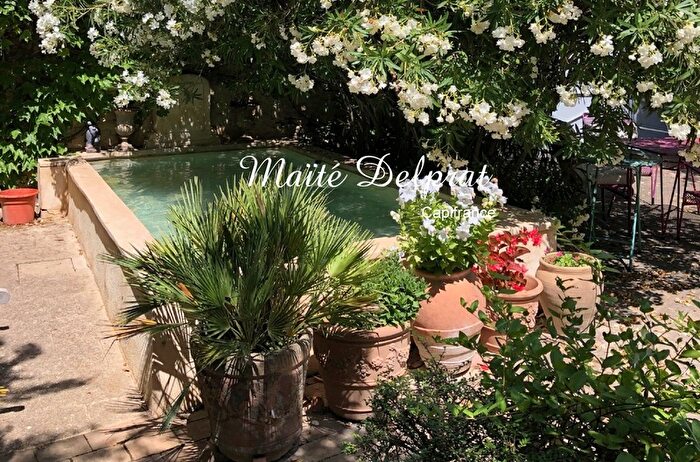 Maison à vendre - Caromb - 9 pièces - 5 chambres