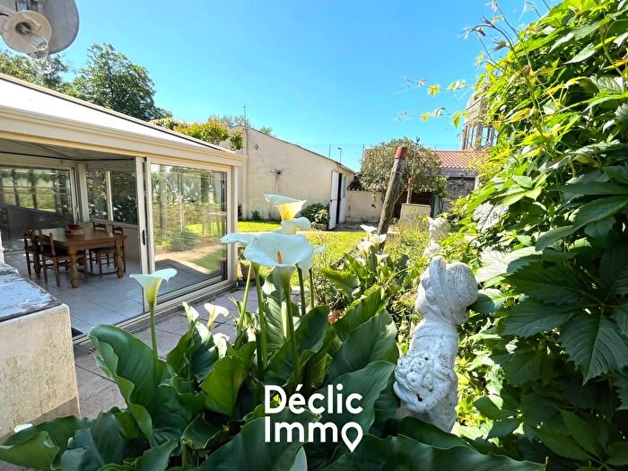 Maison à vendre - Luçon - 7 pièces - 3 chambres