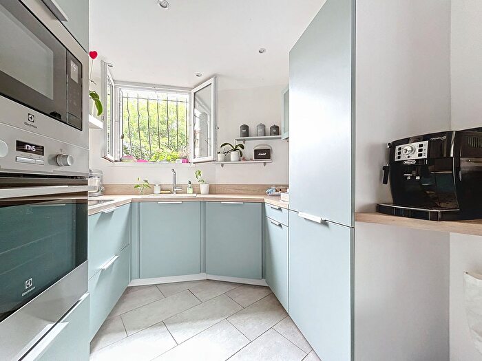 Appartement à vendre - Saint-Maur-des-Fossés, Adamville - 4 pièces - 3 chambres