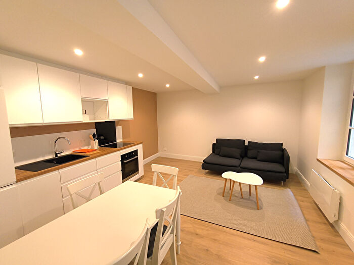 Appartement à louer - Castres - 3 pièces - 2 chambres