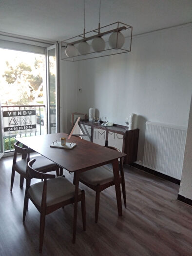 Appartement à vendre - Marseille e , Montolivet - 4 pièces - 3 chambres