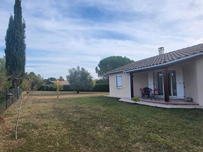 Maisons à vendre et appartements à louer - 1