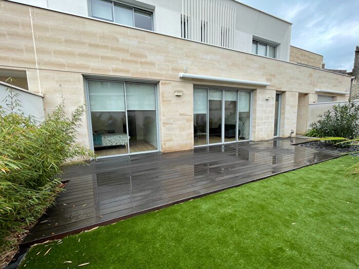 Maison 6 pièces à Bordeaux, Ornano, à louer