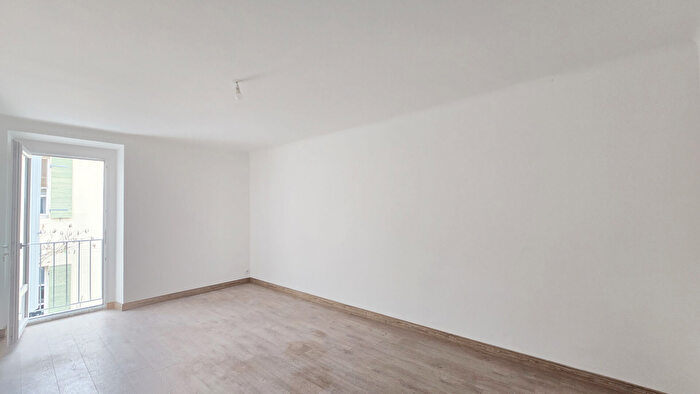 Appartement à vendre - Charleval - 3 pièces - 2 chambres