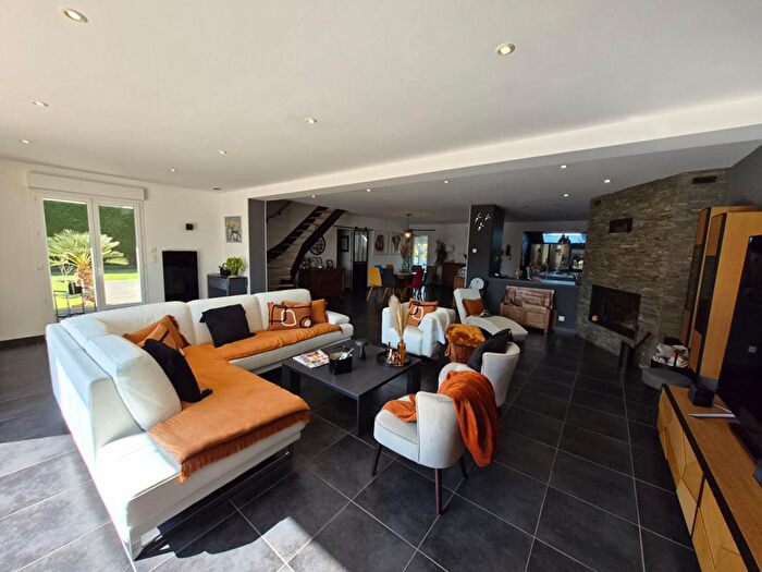 Maison 8 pièces à vendre à Anctoville-sur-Boscq