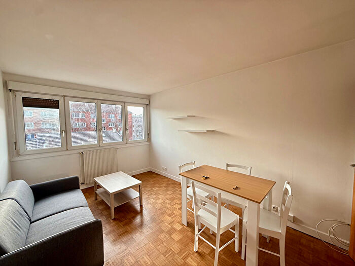 Appartement à vendre - Châtillon, Roissys, Béranger - 3 pièces - 2 chambres