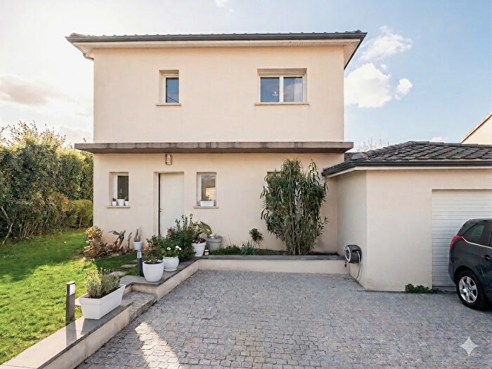 Maison à vendre - Bassens - 4 pièces - 3 chambres