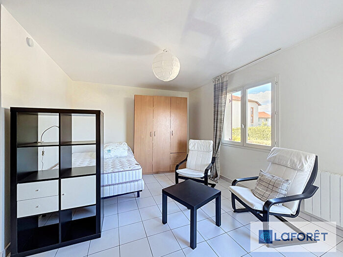 Prévessin-Moëns : Appartement 1 pièce à louer