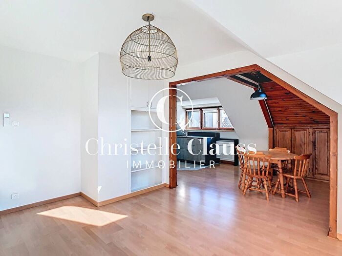 Appartement à louer - Centre Nord, Sélestat - 3 pièces - 2 chambres