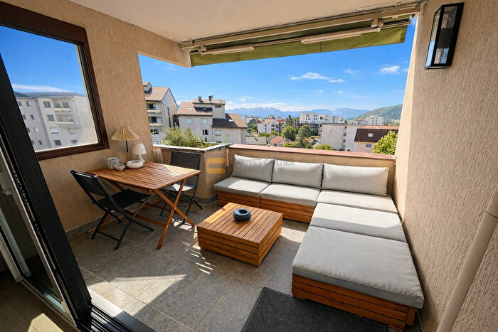Appartement 4 pièces à vendre à Ambilly