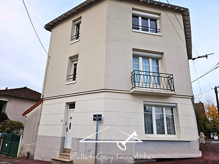 Maison à vendre - Limoges, CHU - 8 pièces - 6 chambres