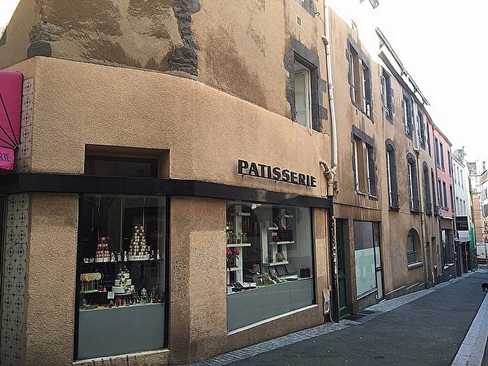 Appartement à louer - Clermont-Ferrand, Delille, Cathédrale, La Gare - 2 pièces - 1 chambre