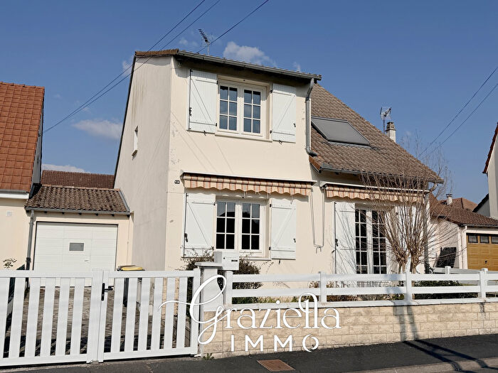 Maison à vendre - Malemort-sur-Corrèze - 4 pièces - 3 chambres