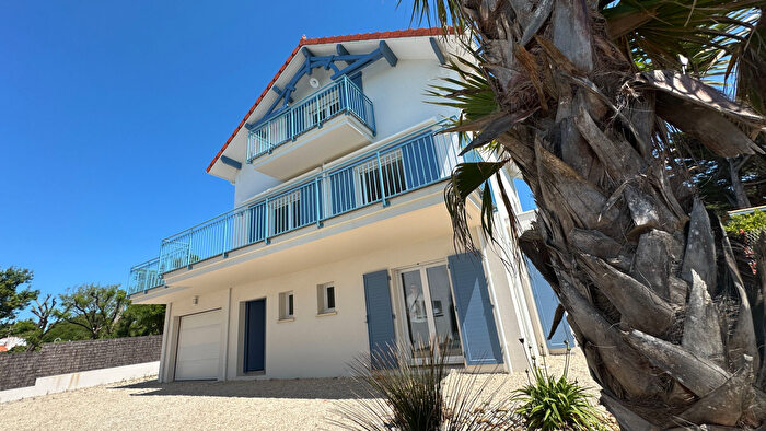 Saint-Palais-sur-Mer - Maison 5 pièces à vendre