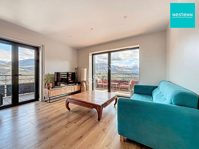 Appartement à vendre - Les Ollières - 3 pièces - 2 chambres