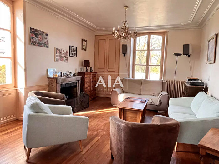 Mansle - Maison 14 pièces à vendre